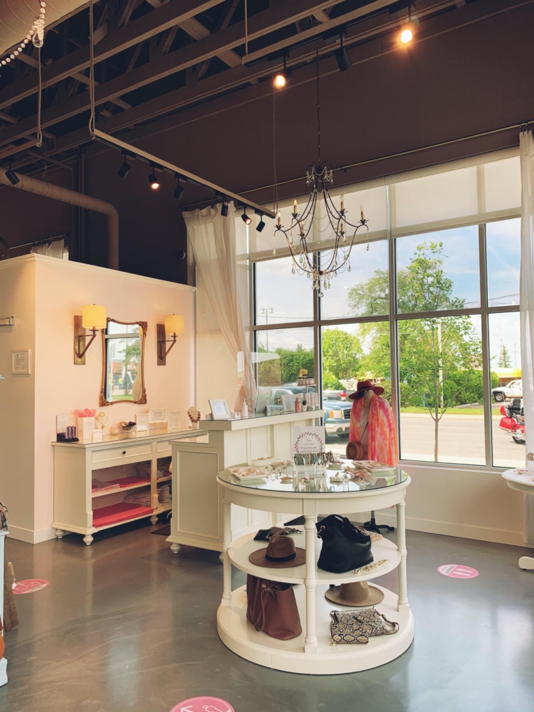 Frilly Lilly Eighth & Arlington - Frilly Lilly